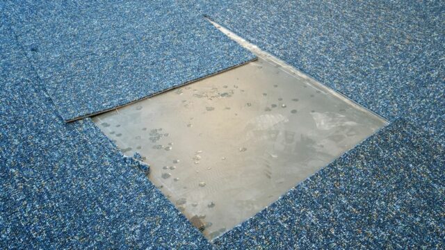 How To Patch Carpet (In 3 Easy Steps) - Home Decor Chat