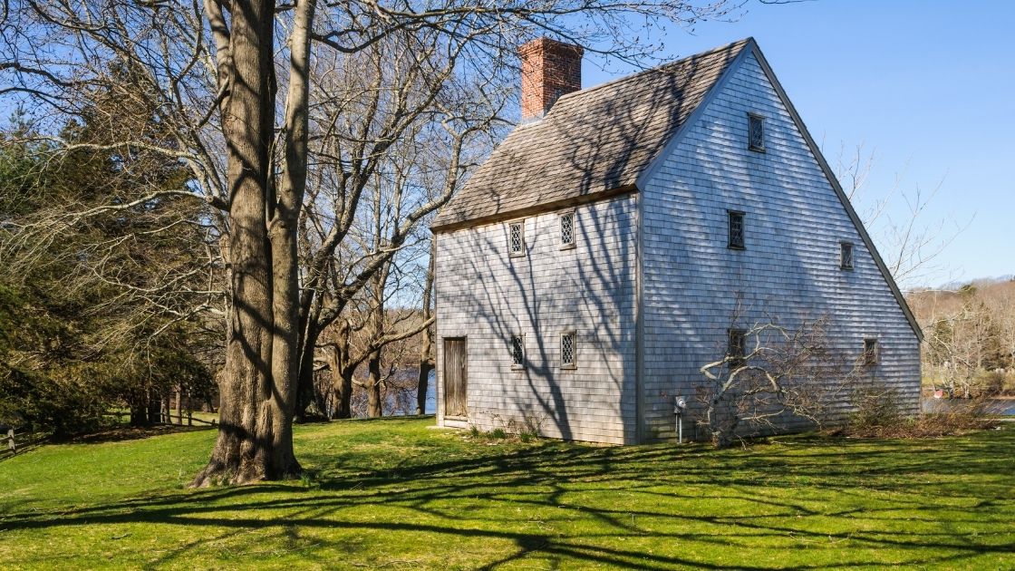 Saltbox Houses: Exploring America's Unique Architectural Style - Home ...