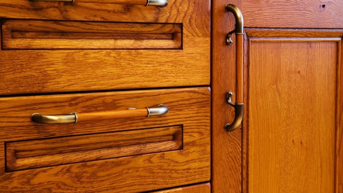 Perfect Handle Placement: Mastering Kitchen Cabinet Hardware - Home ...