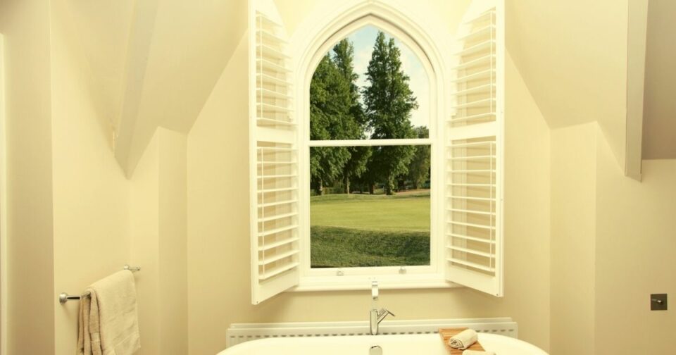 Bathroom Windows: Unveiling the Best Glass Types for Privacy & Style ...