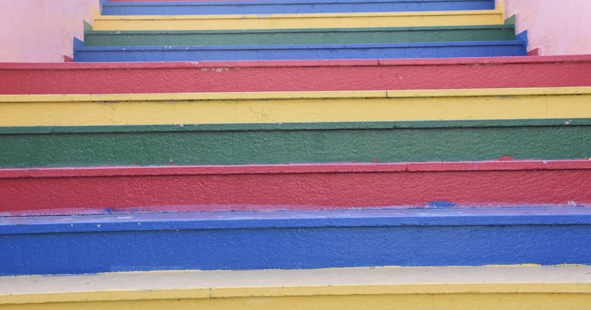 How to Paint Stairs: A Step-By-Step Guide - Home Decor Chat