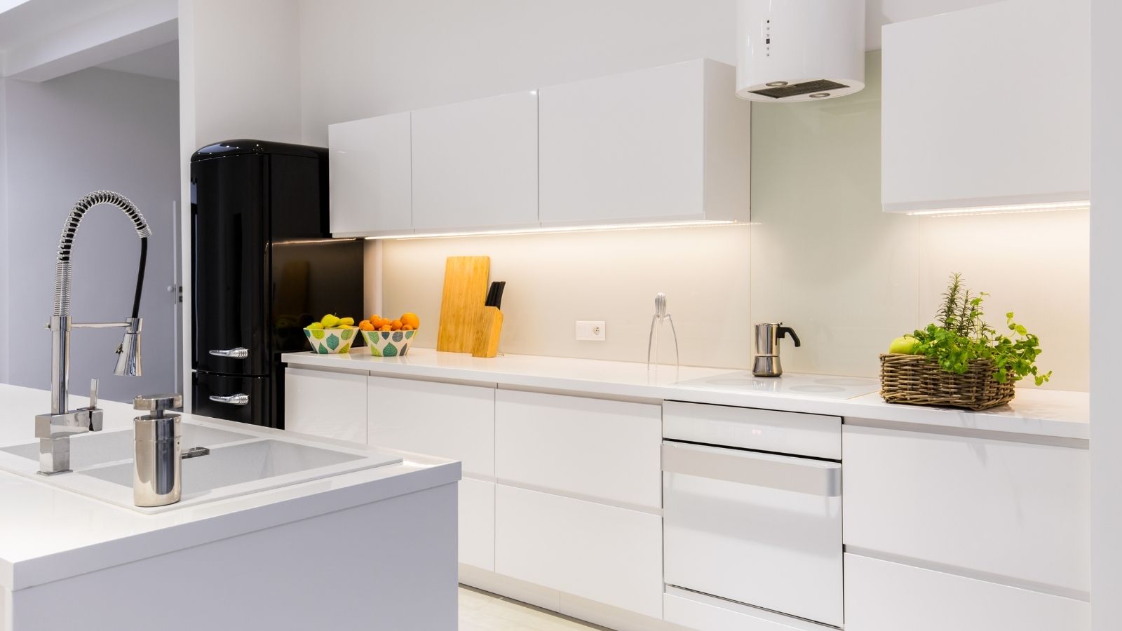 10 Low Ceiling Kitchen Lighting Ideas to Brighten Up Your Space - Home ...